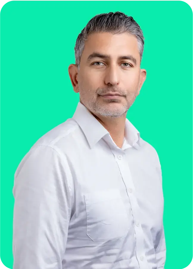 Portrait of Arash Saidi